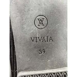 Vivaia | Shoes | Vivaia Margot 2 Flats 39 Us 8 Black Square Toe V Cut ...